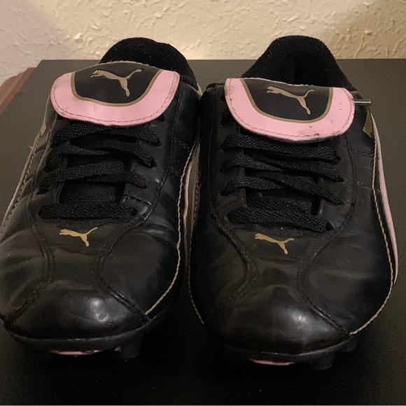 Puma | Shoes | Puma Black And Pink Fold Tongue Cleats Size 3 Girls ...
